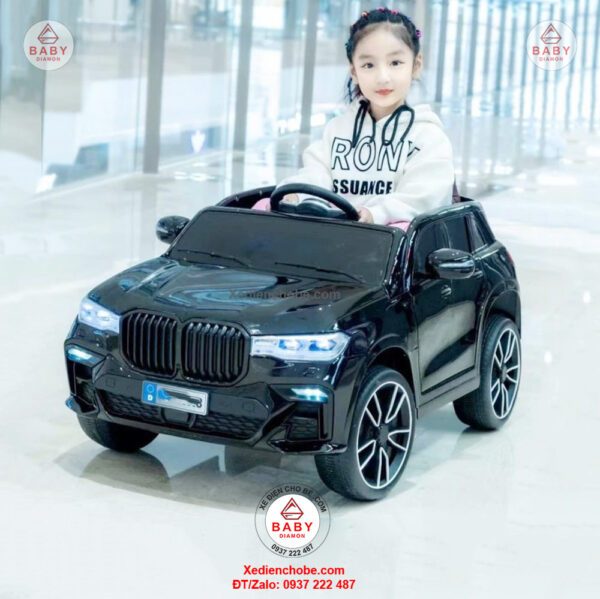 Xe ô tô điện cho bé BMW X8, 1-5 tuổi