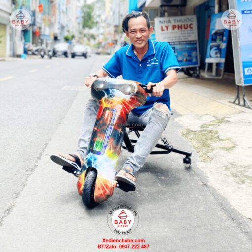 Xe drift cho bé mắt ếch K2, khung tròn, giảm sốc, 5-20 tuổi